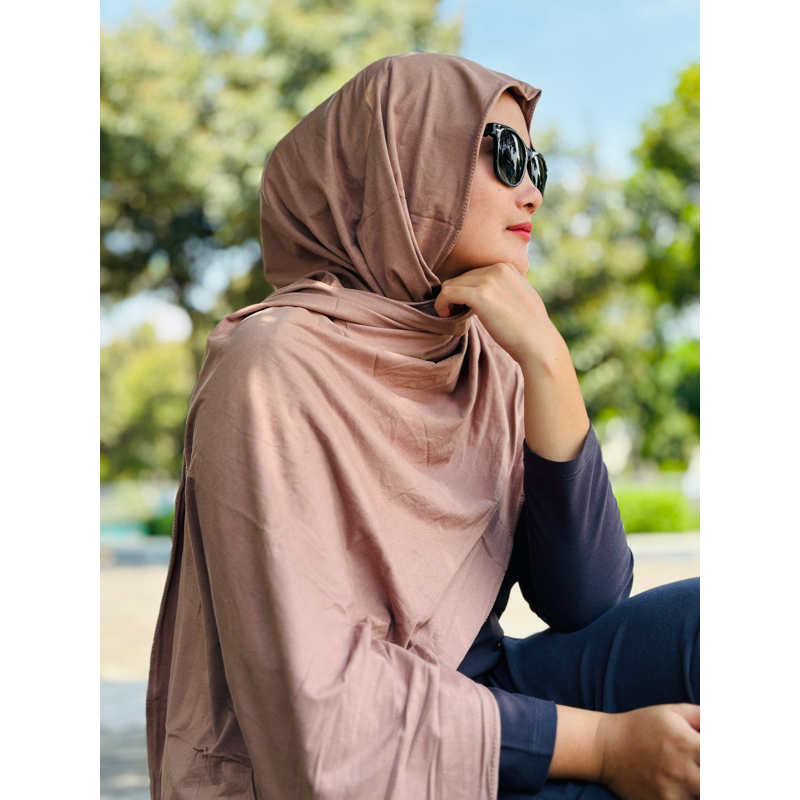 Jual PASHMINA KAOS RAYON / PASHMINA RAYON PREMIUM | Shopee Indonesia