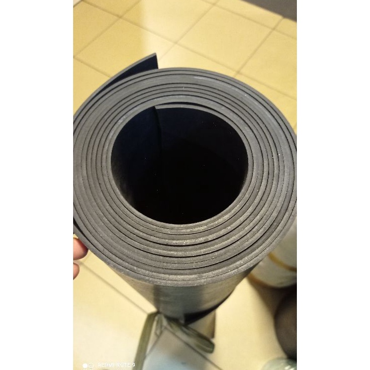 Jual CqZ Karet Hitam Lembaran Potongan Tebel 4mm x 3cm x 5cm | Shopee Indonesia