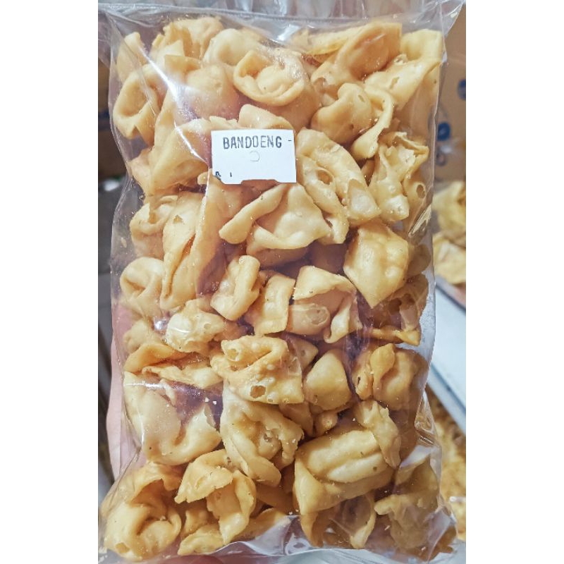 Jual PANGSIT LIPAT ATAU KUE BAWANG LIPAT ENAK GURIH RENYAH | Shopee ...
