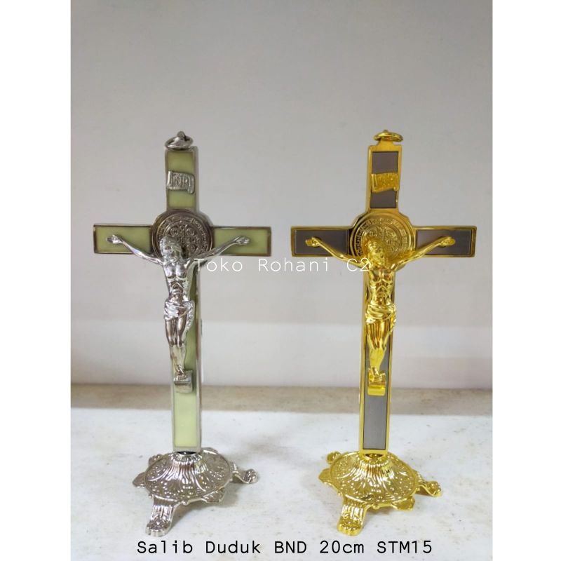 Jual Salib Duduk Benediktus STM15 20cm - Salib Duduk - Salib Bnd - Salib Benediktus - Salib Meja ...