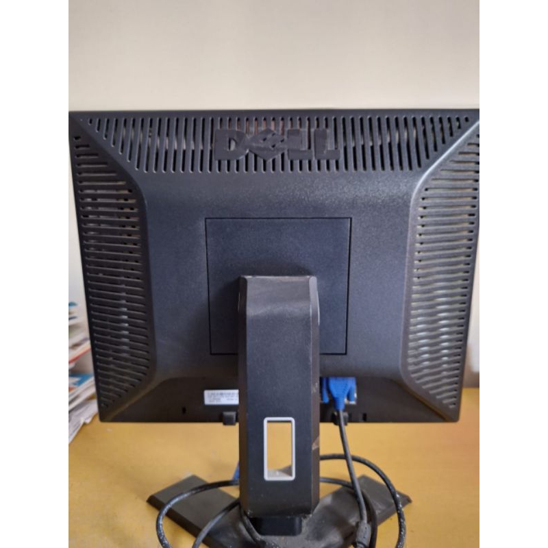 Jual Monitor DELL 17 inch kotak square BEKAS | Shopee Indonesia