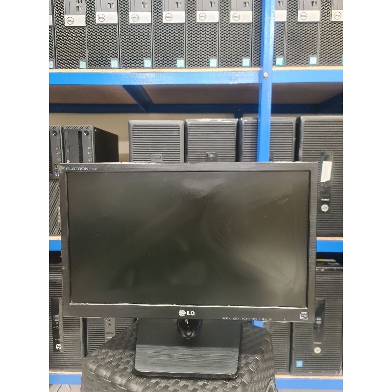 Jual Monitor lg flatron E1942 19 inc adaptor normal komplit kabel ...