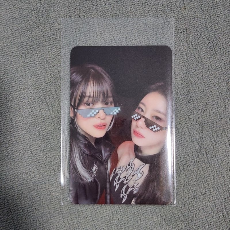 Jual ITZY Photocard / BDM POB / Special Card / Mini folded poster ...