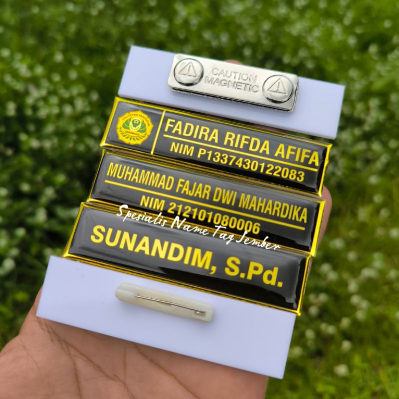 Jual Name Tag Gold Akrilik Papan Nama Emas Gold Silver Premium Papan ...