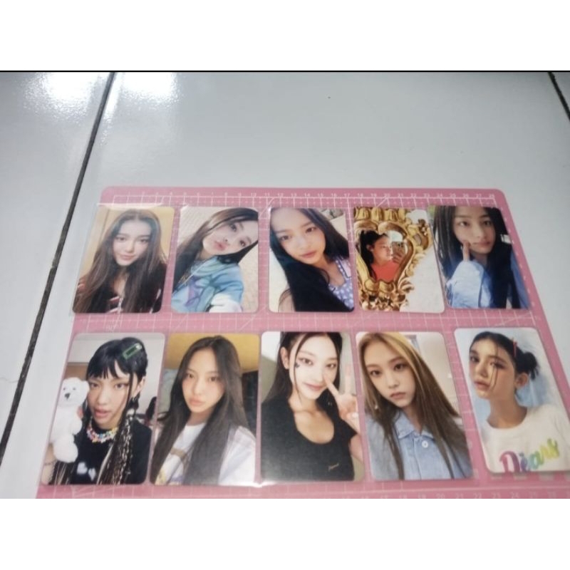 Jual (bahan doff) photocard official new jeans attetion blue book minji ...