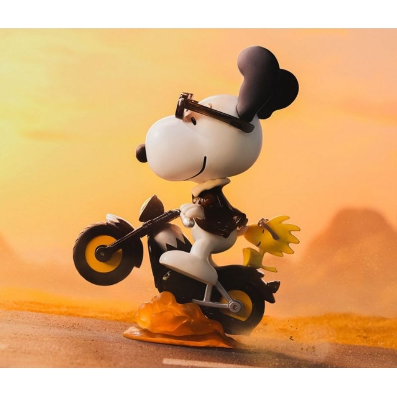 Jual POP MART Snoopy Motorcycle Energy The Best Friends Figure Confrim ...