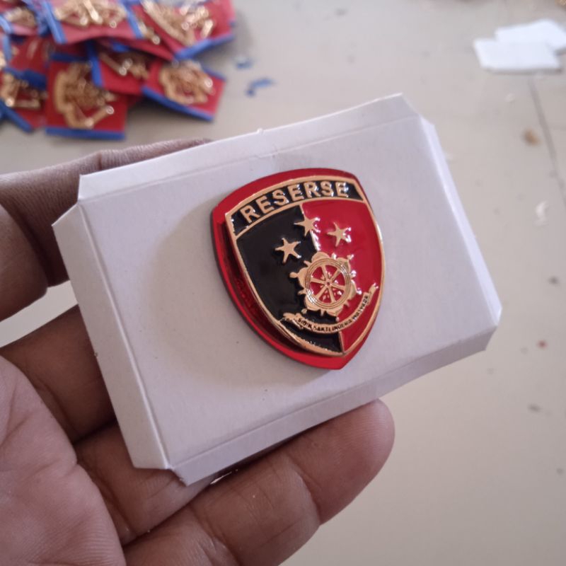 Jual brevet wing pin reserse dasar dasar akrilik mika paku magnet ...