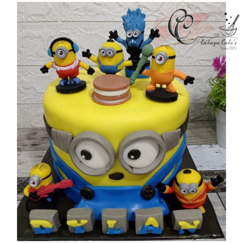 Jual Minions Rush Cake / Kue Ulang Tahun Minions / Kue Ultah Custom ...