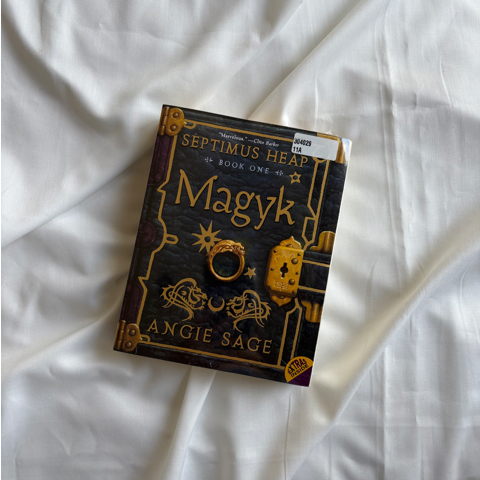 Jual Septimus Heap Magyk by Angie Sage | Bedside Tales Import Bookstore ...