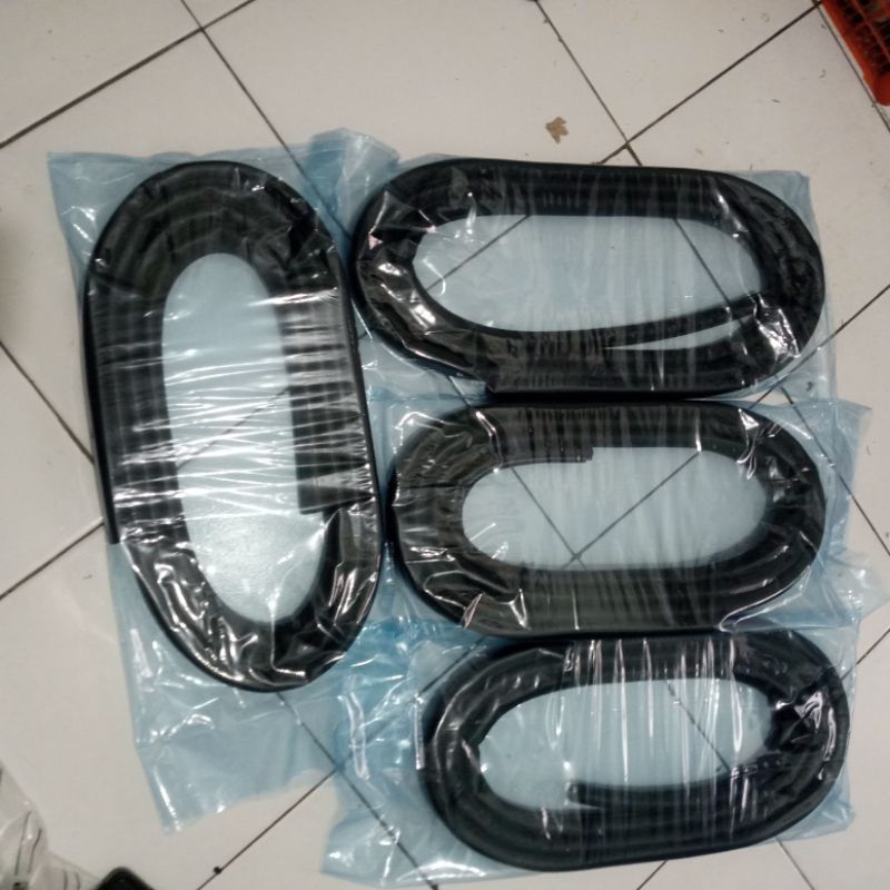 Jual Karet Balon Pintu Full set Hilux 2005-2018 Original | Shopee Indonesia