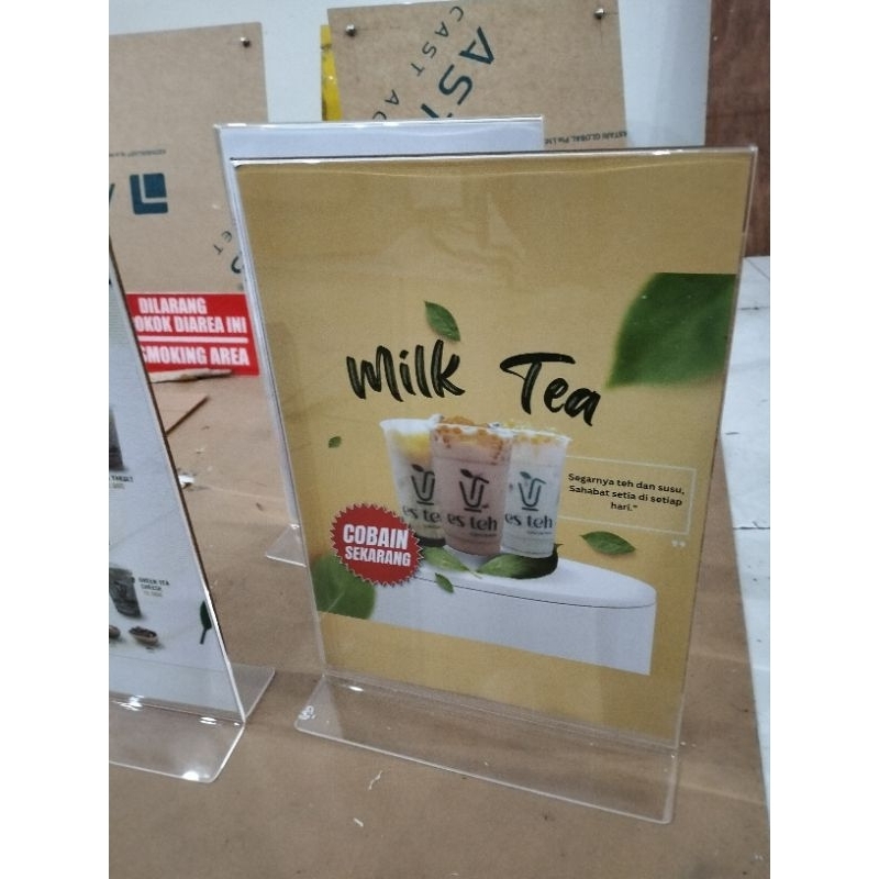 Jual stand Menu akrilik A4 | Shopee Indonesia