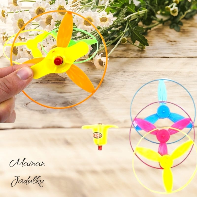 Jual Mainan Ufo besar Gasing terbang warna warni mainan seru | Shopee ...