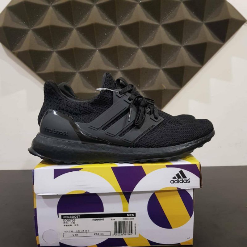 Jual SEPATU RUNNING ADIDAS ULTRA BOOST 4.0 TRIPLE BLACK | Shopee Indonesia