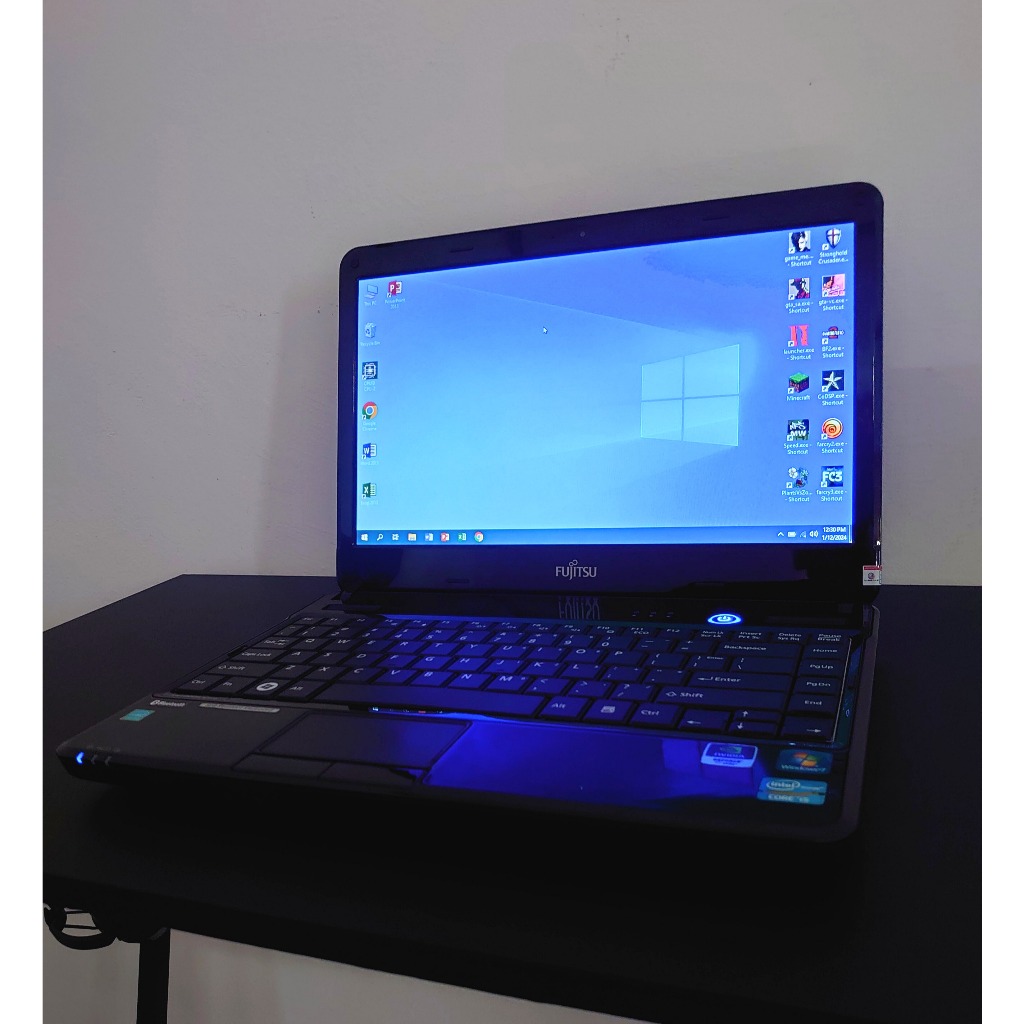 Jual Laptop Fujitsu | I5 + Ram 10GB + Dual VGA | Gaming & Office | Full ...