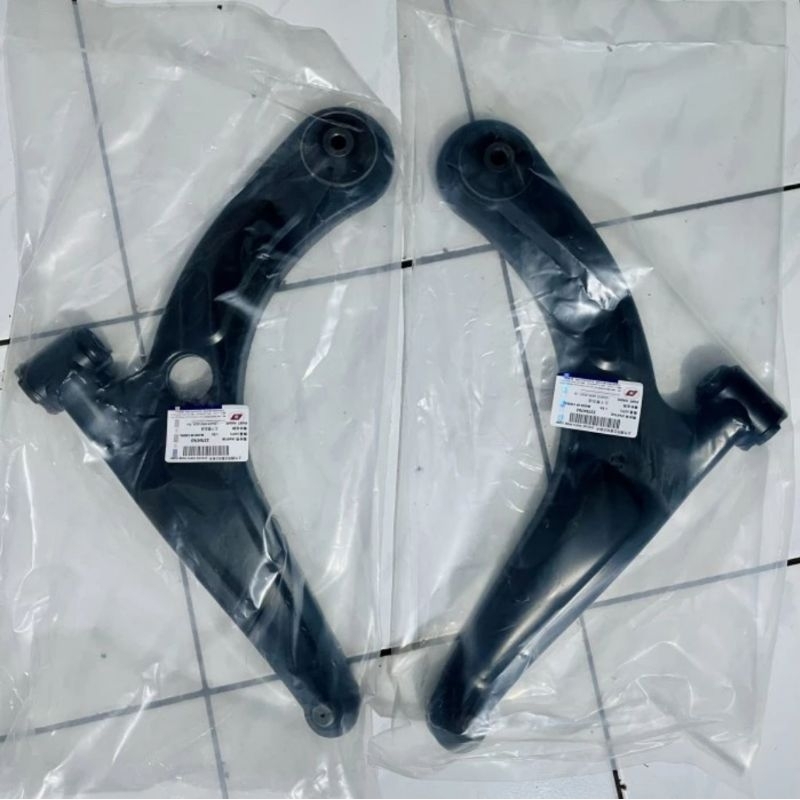 Jual Lower arm assy wuling Almaz Cortez Harga set barang jamin original ...