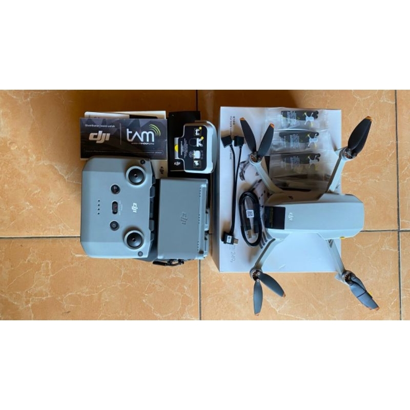 Jual DJI MINI 2 SE FLY MORE COMBO (Second pemakaian 7 hari) | Shopee ...
