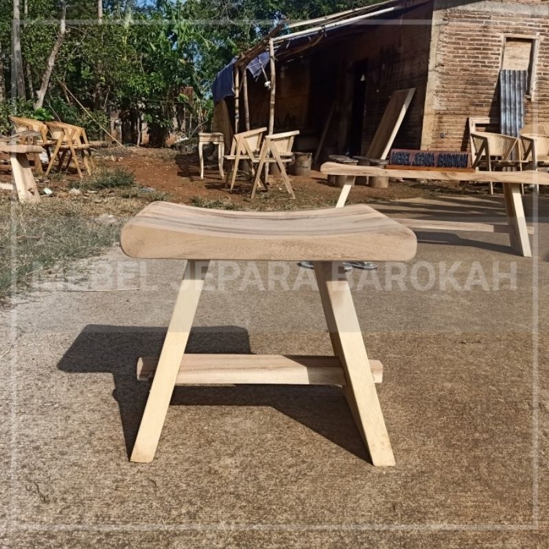 Jual Kursi Stool Kecil Minimalis Kayu Trembesi Meh Suar Solid Bangku ...