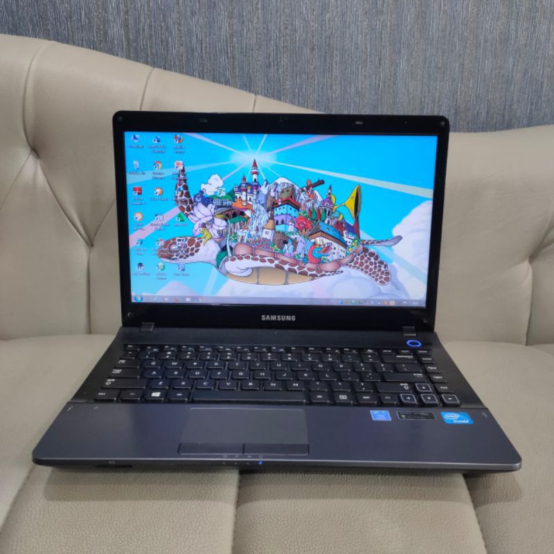 Jual Laptop Samsung 300e intel Celeron Ram 4Gb/HDD 320Gb Doblevga Nvdia ...