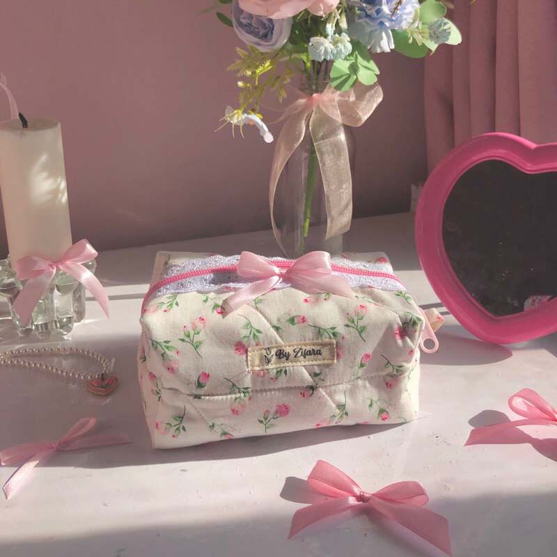 Jual Luna Floral Pouch | MINI POUCH Makeup Floral (Pre Order!) | Coquette By Zifara | Shopee ...