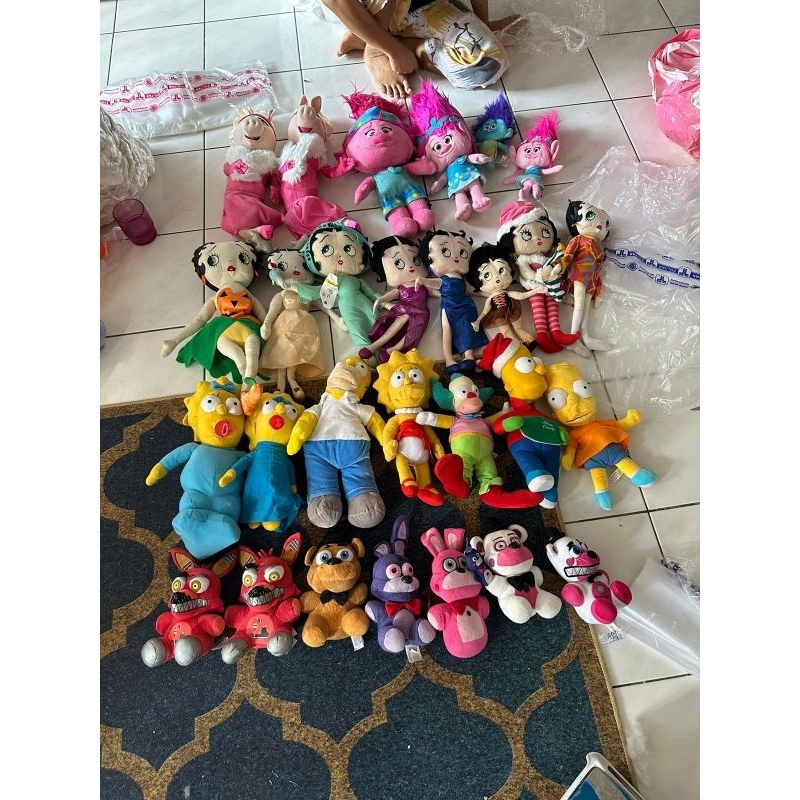 Jual Betty Bob,the Simpsons,troll Poppy dan Miss Piggy | Shopee Indonesia