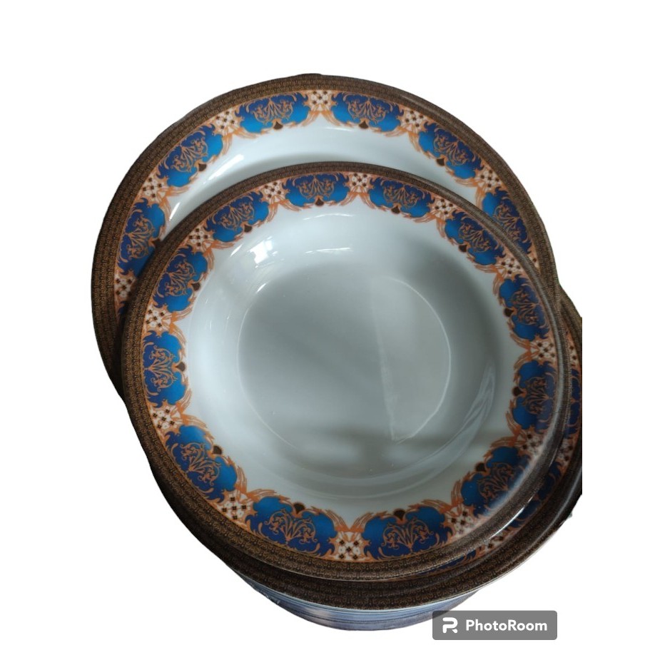 Jual Elevate your dining experience with our stunning ceramic plates in ...