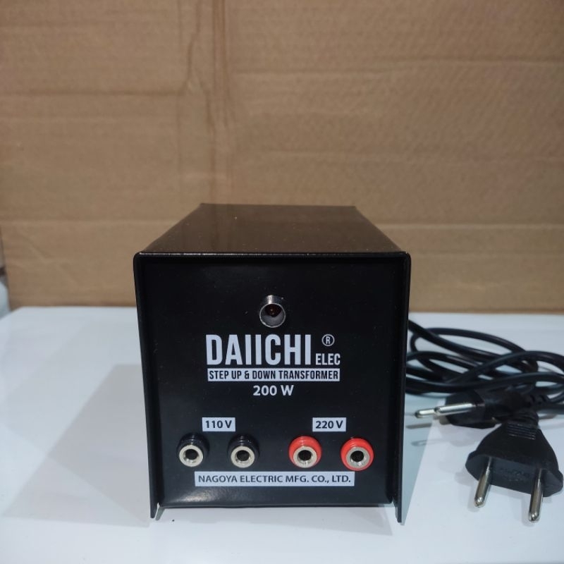 Jual Trafo step up step down daichi 200 wat 220V Ke 110V | Shopee Indonesia
