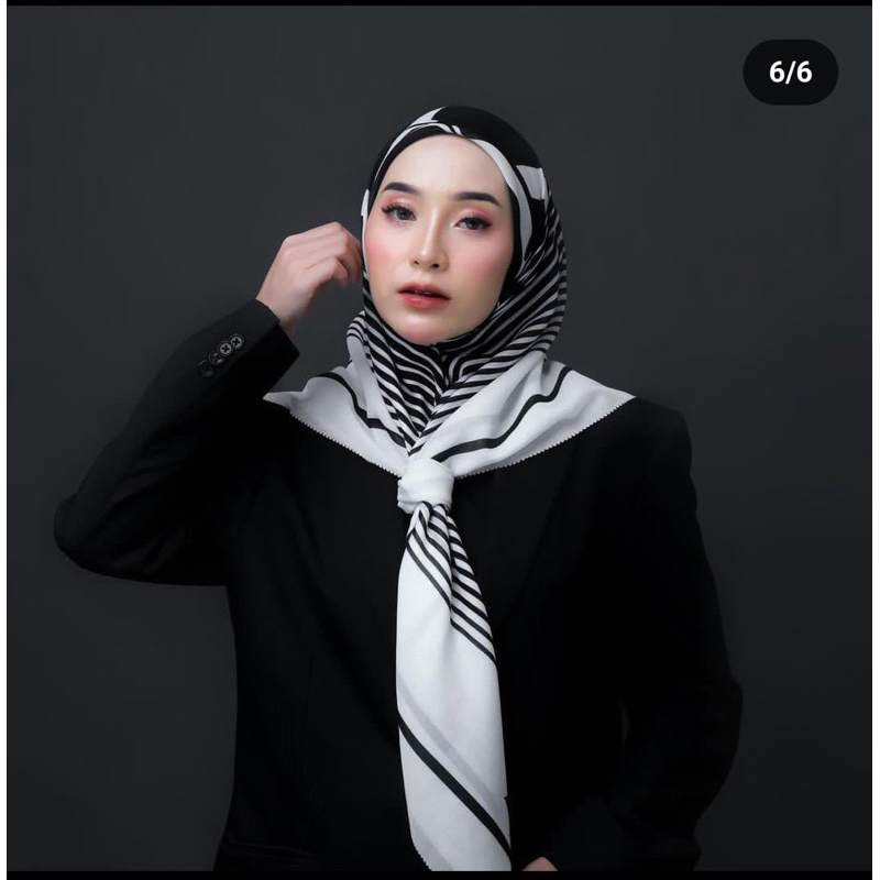 Jual (LY) Monogram Pattern Scraf LY Jilbab Voal Branded Premium ...