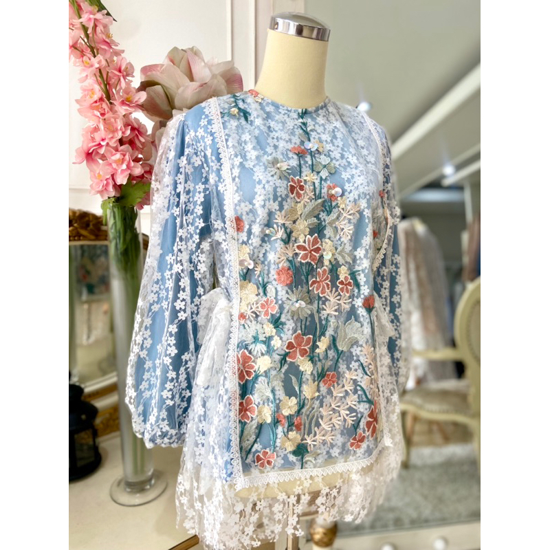 Jual Makaio - Eid al-Fitr - Maureen Top in CLoudy | Shopee Indonesia