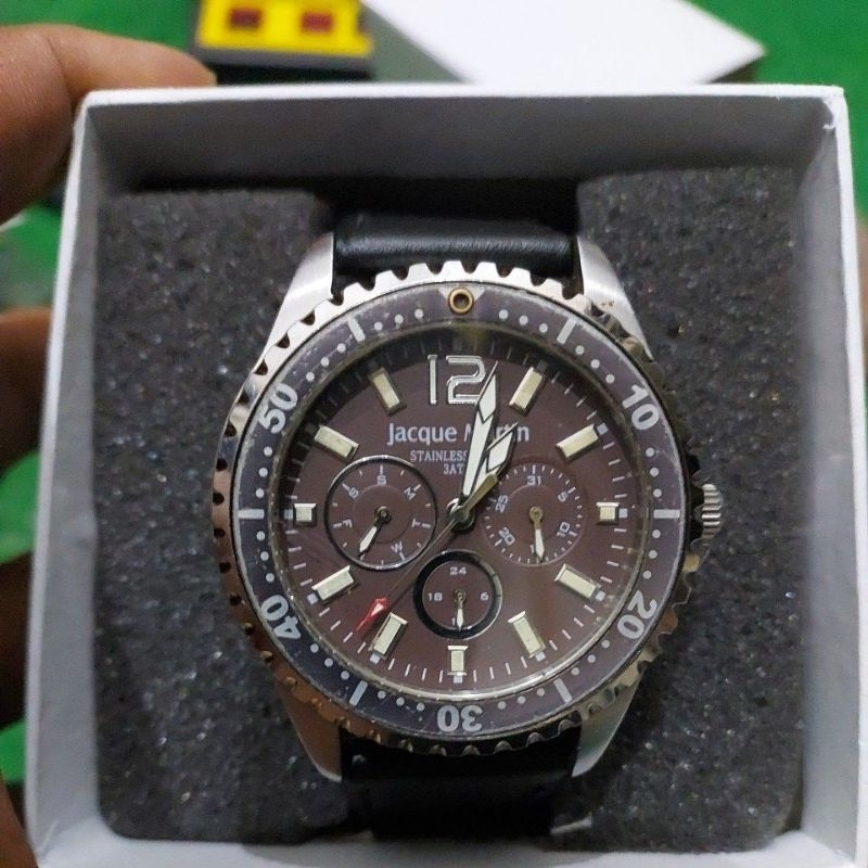 Jual jam tangan original chronograph Jacque Martin preloved second ...