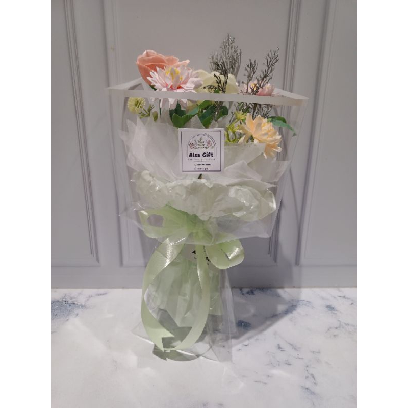 Jual buket bunga /buket ultah /buket graduation | Shopee Indonesia