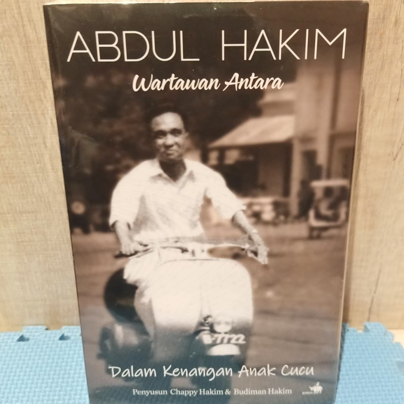 Jual Abdul Hakim Wartawan Antara Dalam Kenangan Anak Cucu - Chappy Hakim & Budiman Hakim ...