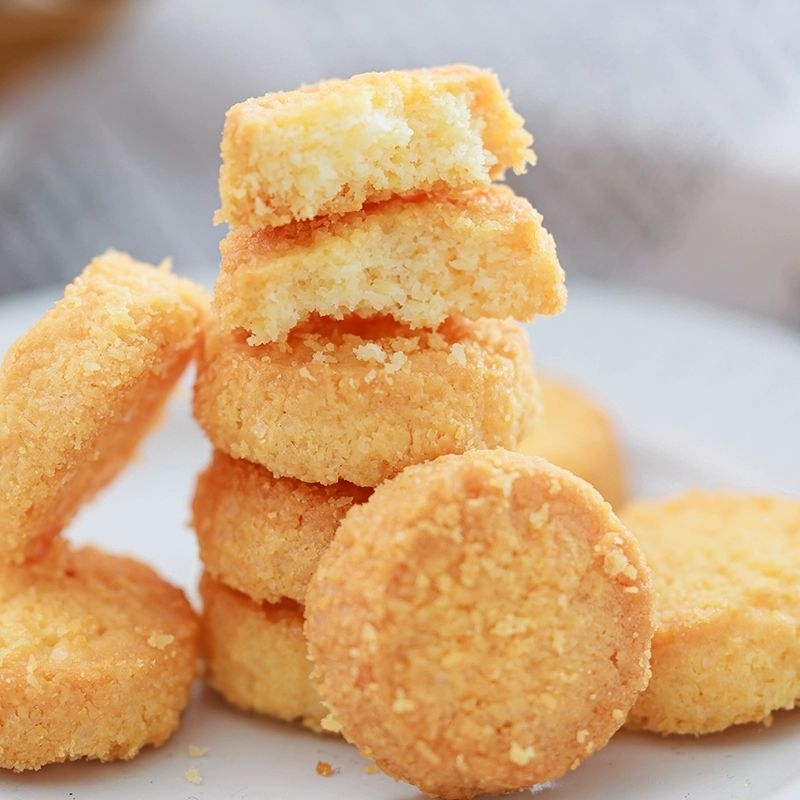 Jual Mini Premium Crispy Butter Cookies Coconut 130 Gram - Cemilan ...