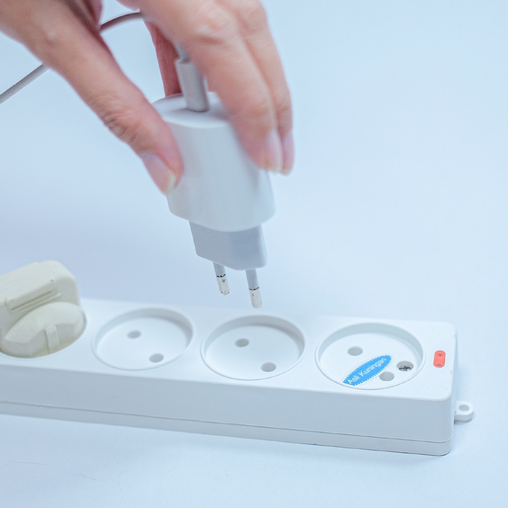 Jual MITSUI MSC 082 / MSC 083 / MSC 084 Stop Kontak Gepeng Pipih 2 / 3 / 4 Lubang Colokan ...