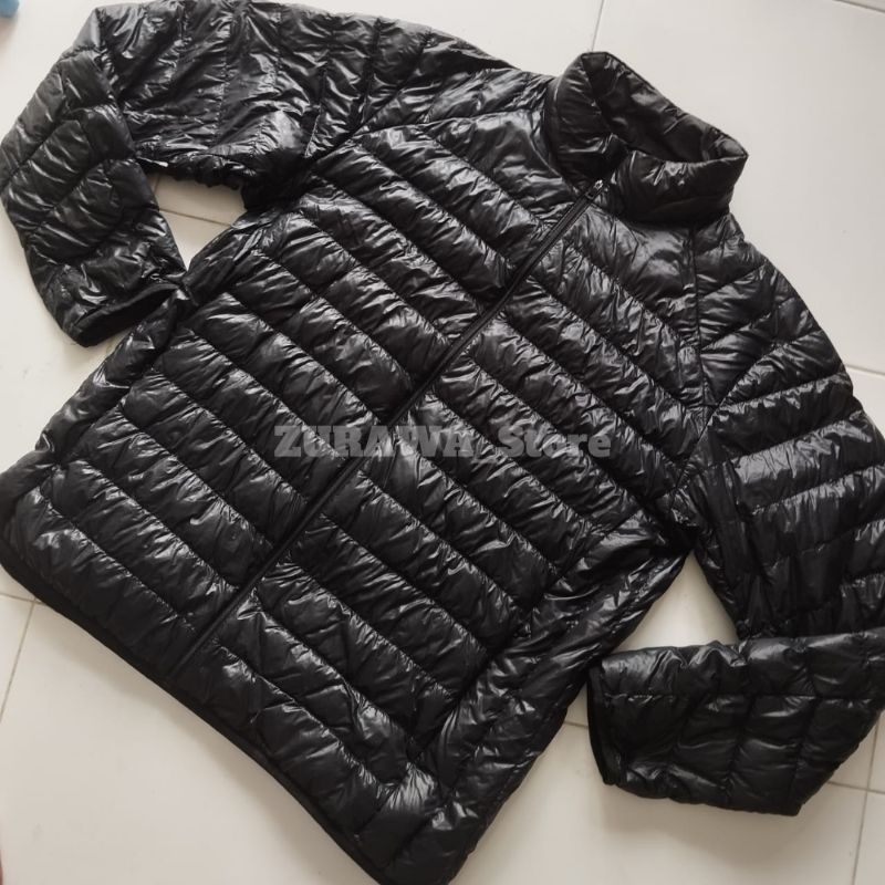 Jual Jacket Bulang UNIQLO Ultralight Cacing Outdoor Gunung Winter ...