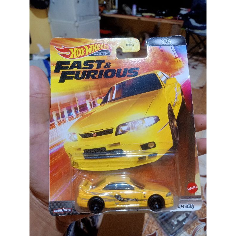 Jual Nissan skyline GT-R (bcnr33) hot wheels fnf fast and furious ...