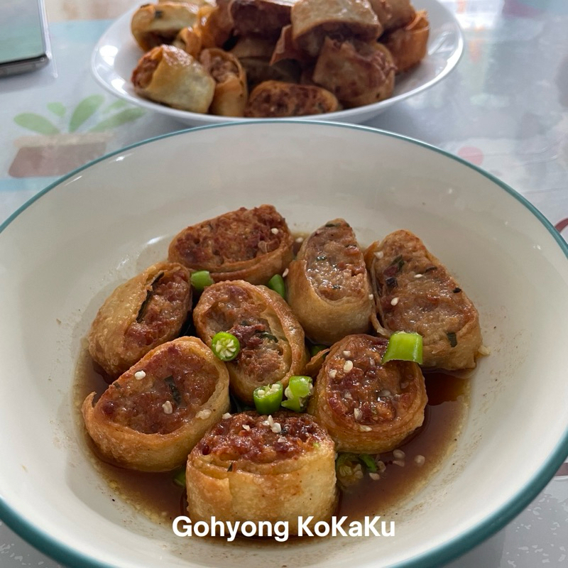 Jual ngohiong / gohyong / gohiong viral KoKaKu halal | Shopee Indonesia
