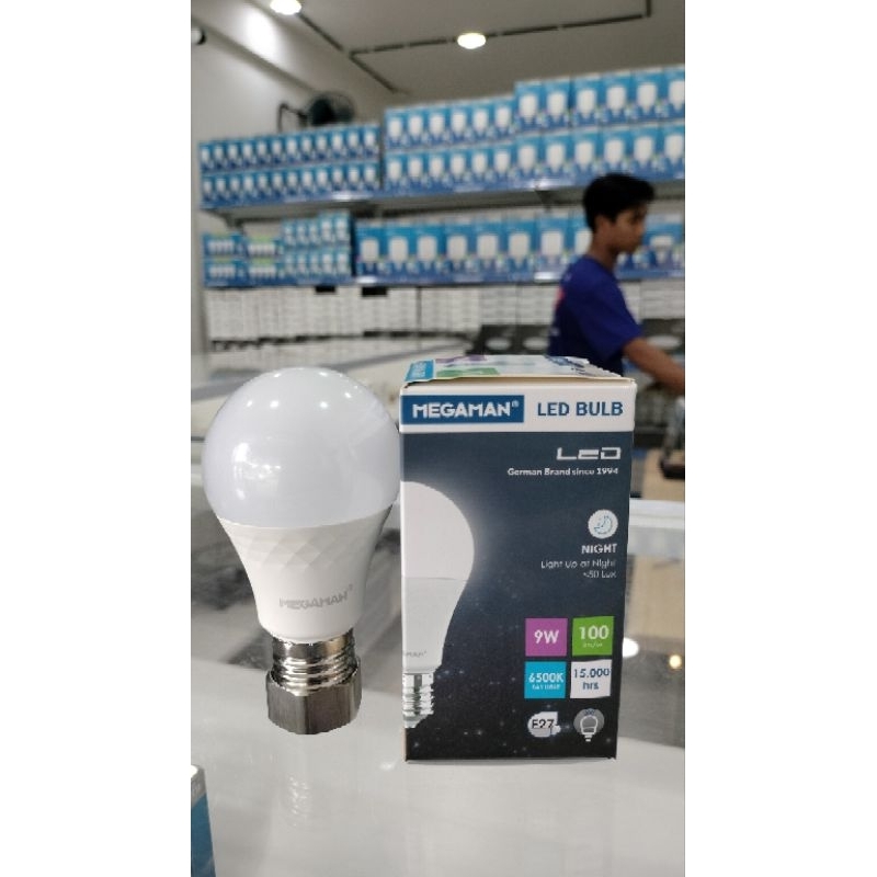 Jual LAMPU SENSOR CAHAYA/OTOMOTASI/PHOTO CELL 9W/12W- MEGAMAN Cahaya Putih | Shopee Indonesia