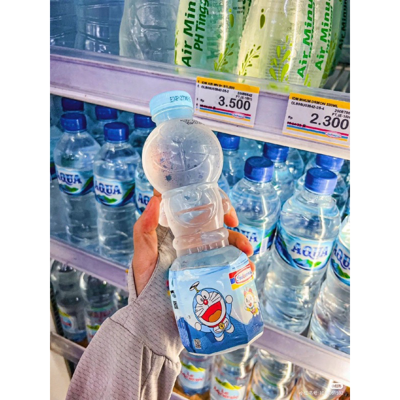 Jual Air Mineral Cleo Karakter Doraemon 330 ml | Shopee Indonesia