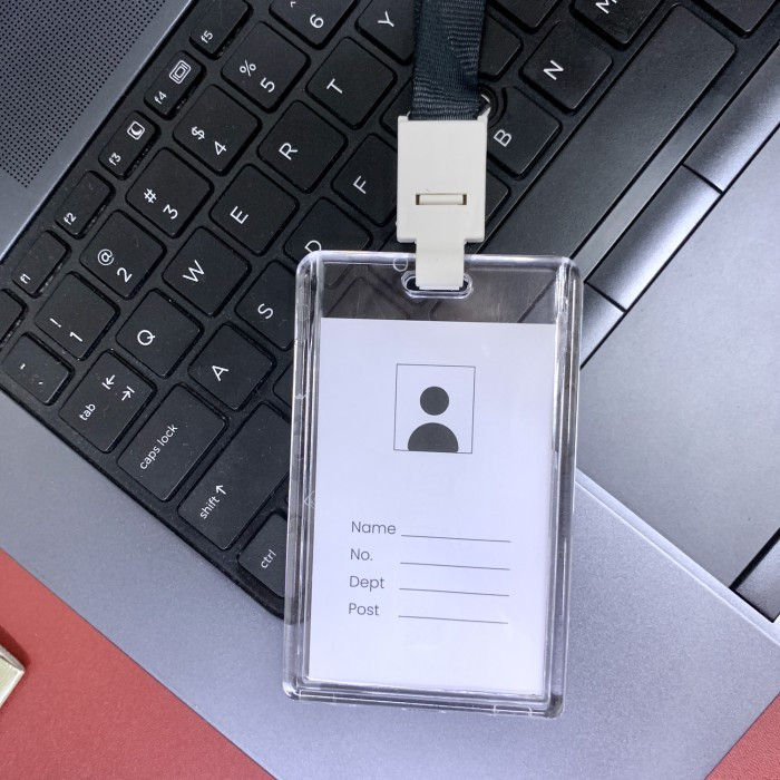 Jual Name Tag Id Card Holder Acrylic Set Tali Akrilik Bening Transparan ...