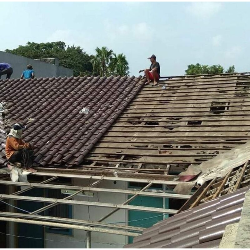 Jual RENOVASI BONGKAR ATAP LAMA GANTI BAJA RINGAN JABODETABEK | Shopee ...