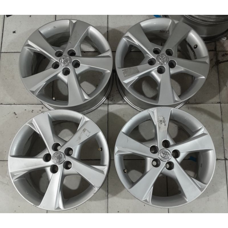 Jual Velg pelek variasi mobil Second OEM Toyota Altis ring 16 pnp sienta corona absolut new ...