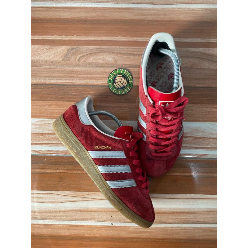 Jual Adidas city series Munchen red | Shopee Indonesia