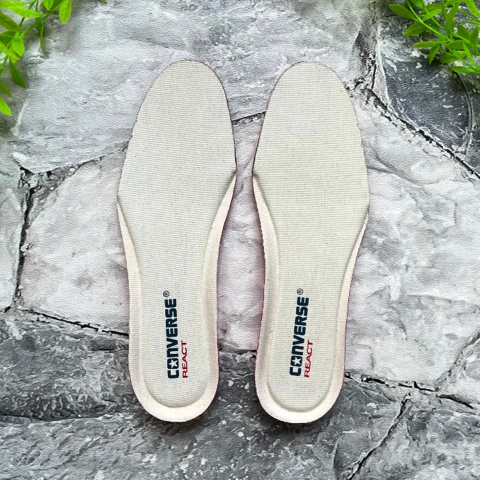Jual Insole Sepatu Pria Wanita - Bantalan Alas Kaki Sepatu Converse ...