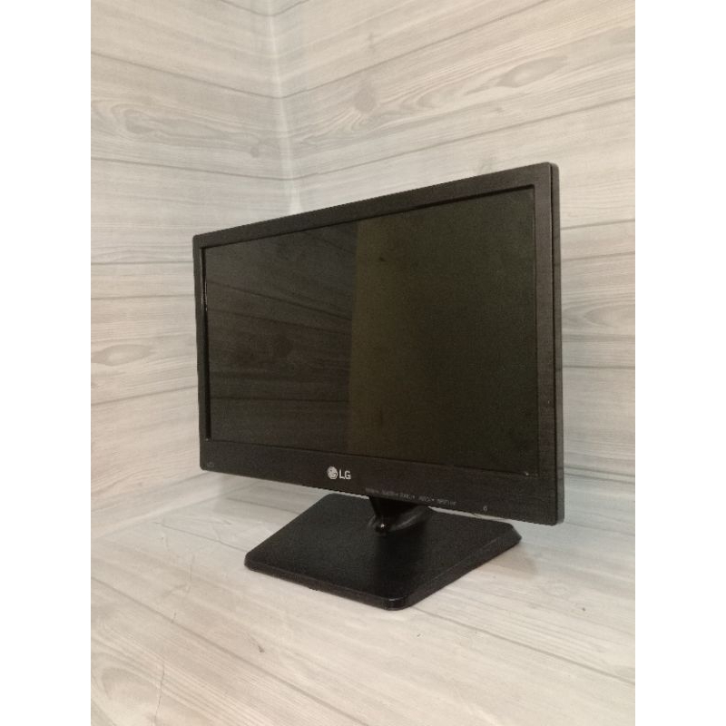 Jual LED MONITOR LG 16 INCHI komplit kabel | Shopee Indonesia