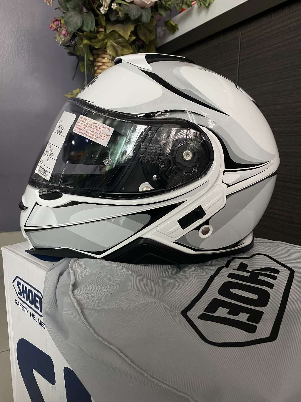 Jual Shoei Neotec 2 Winsome | Shopee Indonesia