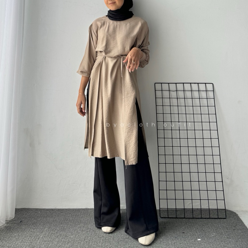 Jual Xavira Tunik Kemeja Oversize Linen Wanita Polo Shirt - Atasan ...