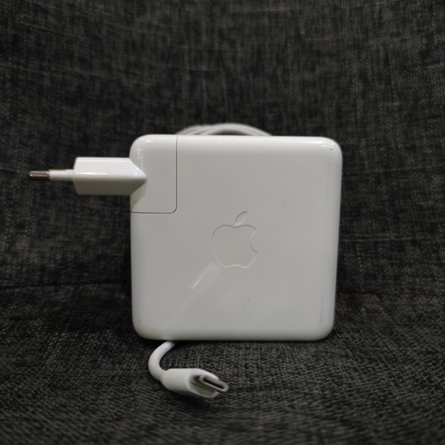 Jual Charger Macbook 87W Original 100% - Second Bekas - Copotan ...