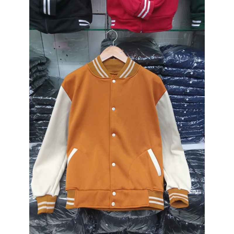 Jual Jaket Baseball Kancing Varsity Polos Pria dan Wanita Fleece Tebal ...