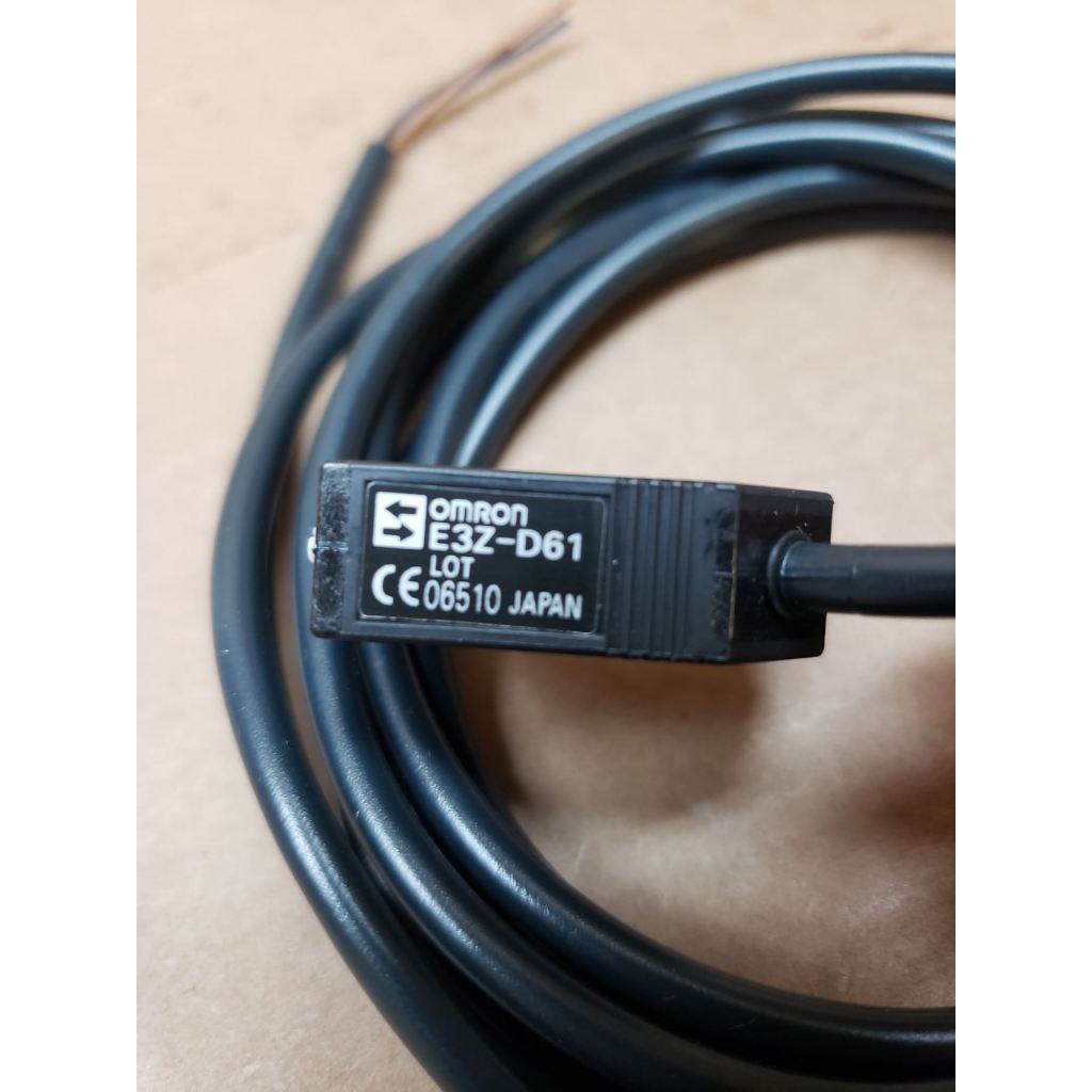 Jual Sensor Omron E3Z-D61 OMRON | Shopee Indonesia