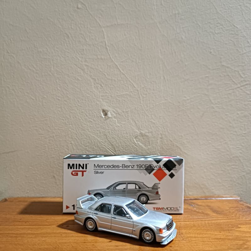 Jual Mini GT 170 Mercedes-Benz 190E Evolution II | Shopee Indonesia